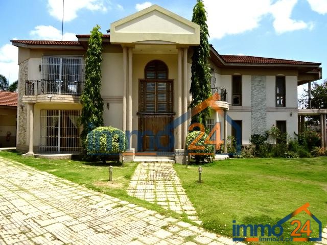 Magnifique villa - Immo24 la solution